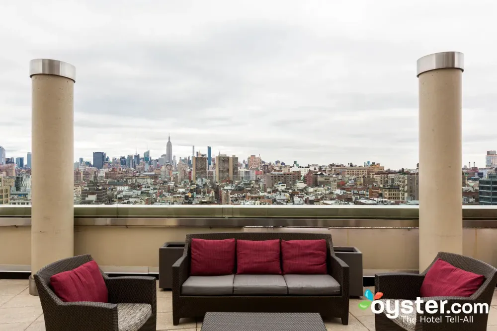 Sheraton Tribeca New York Hotel Review: What To REALLY Expect If You Stay