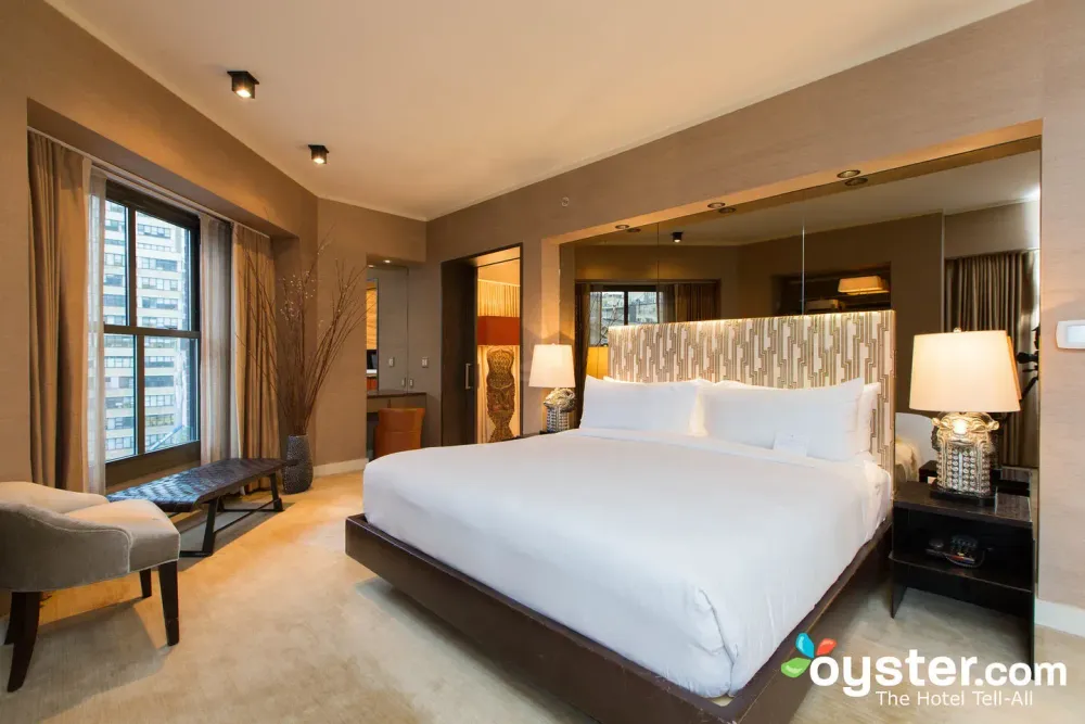 The Roxy Hotel Tribeca Review: What To REALLY Expect If You Stay