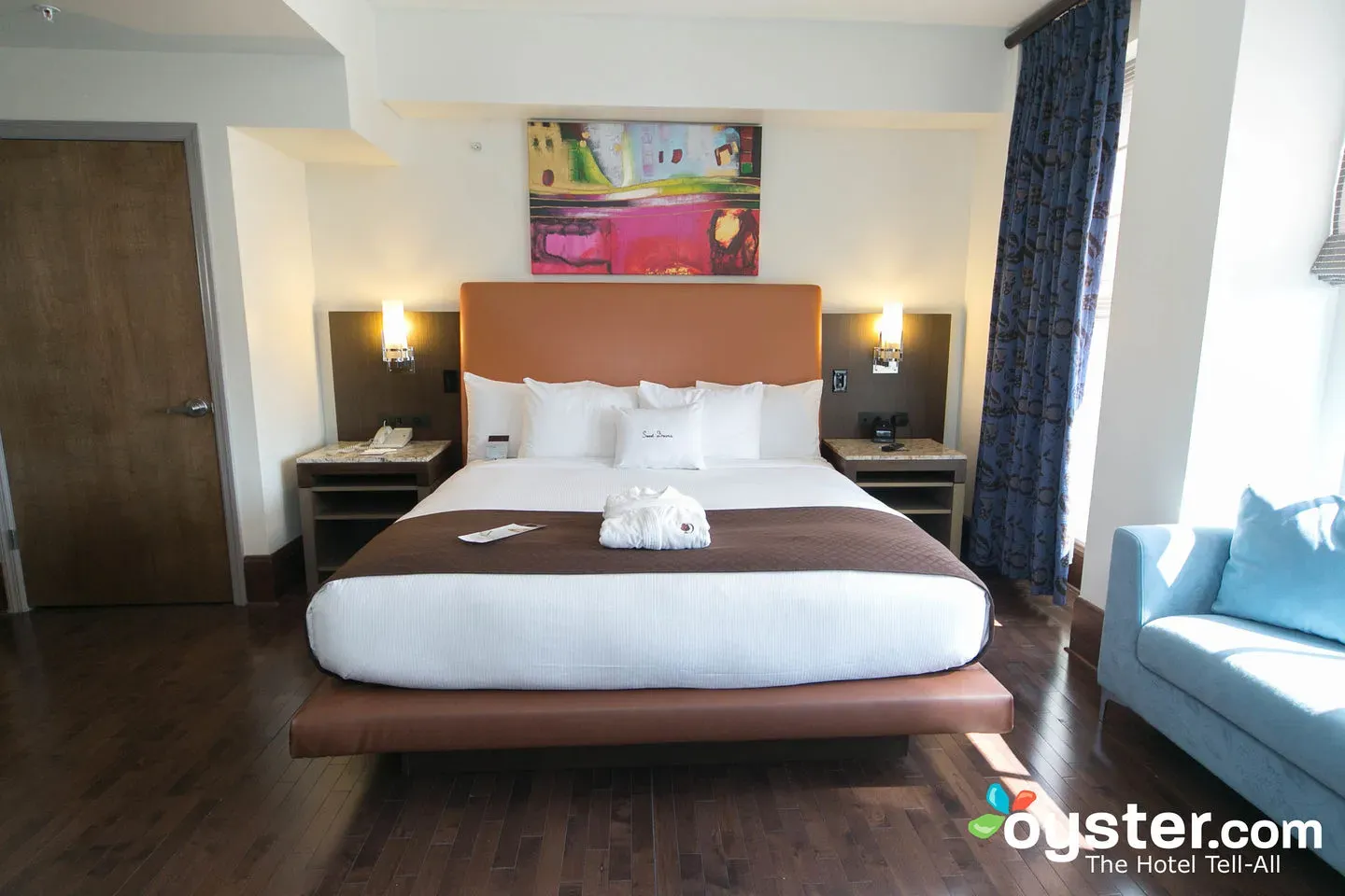 DoubleTree by Hilton The Tudor Arms Hotel Review: What To REALLY Expect ...