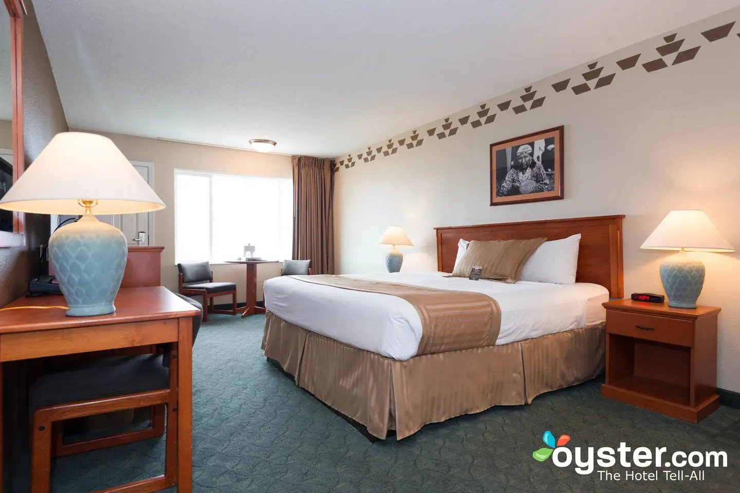 chinook winds casino inside