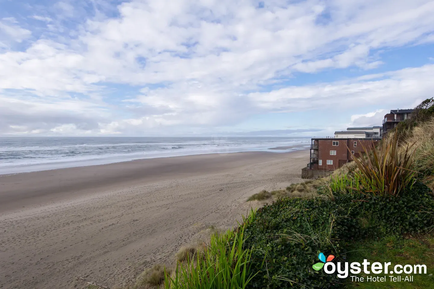 Starfish Manor Oceanfront Hotel Review: What To REALLY Expect If You Stay