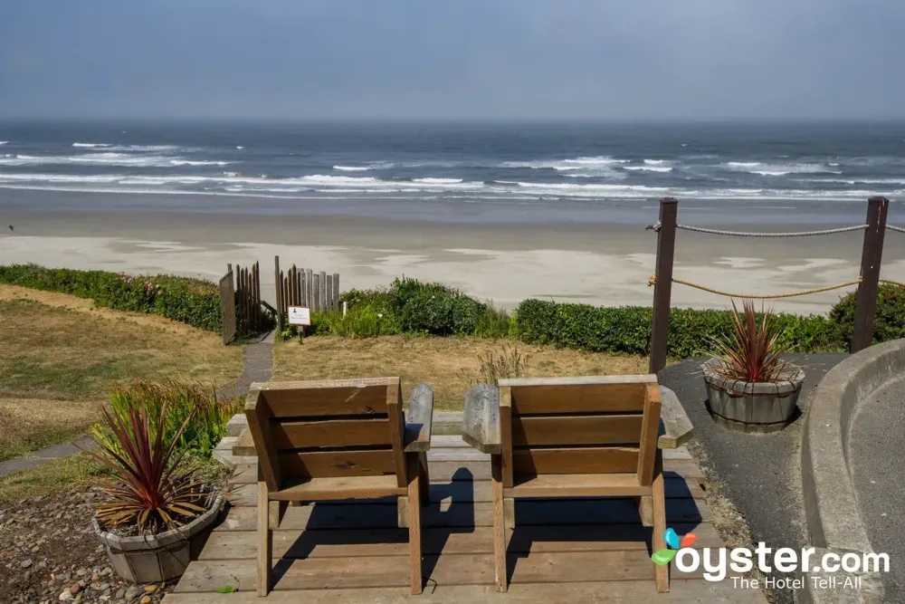 Inn at Nye Beach Review: What To REALLY Expect If You Stay | Oyster.com