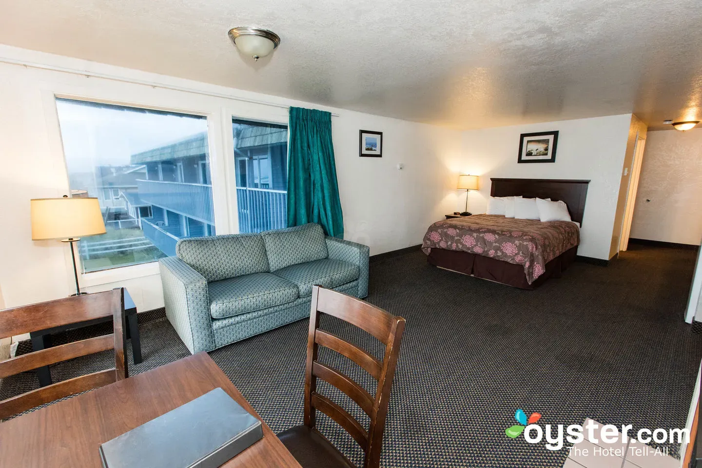 Surfside Resort Review: What To REALLY Expect If You Stay | Oyster.com