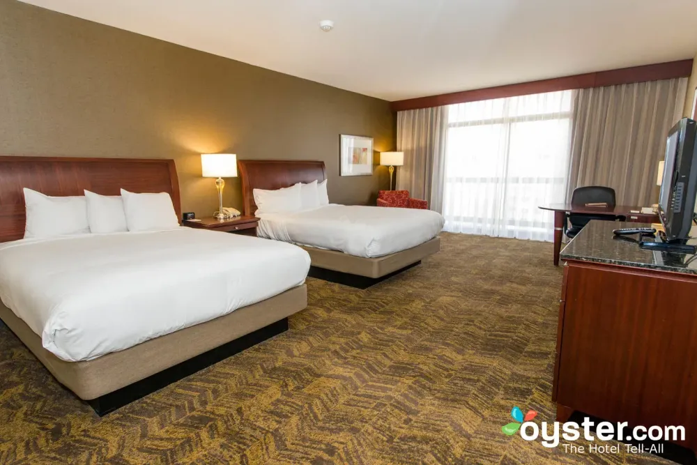 DoubleTree by Hilton Hotel Portland Review: What To REALLY Expect If ...