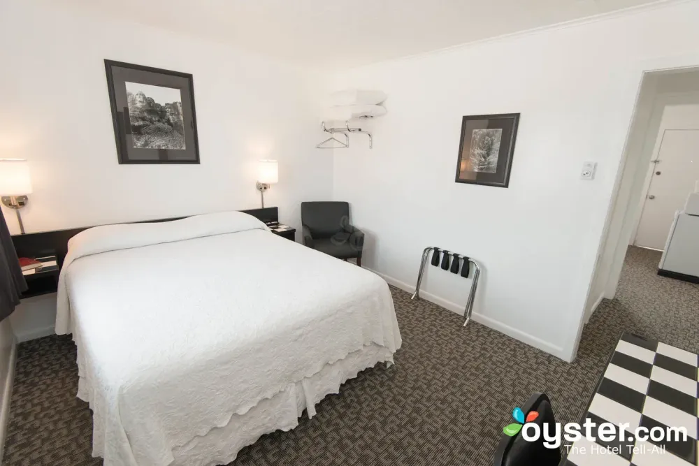 South Dakota Hotels & Resorts | Oyster.com Hotel Reviews