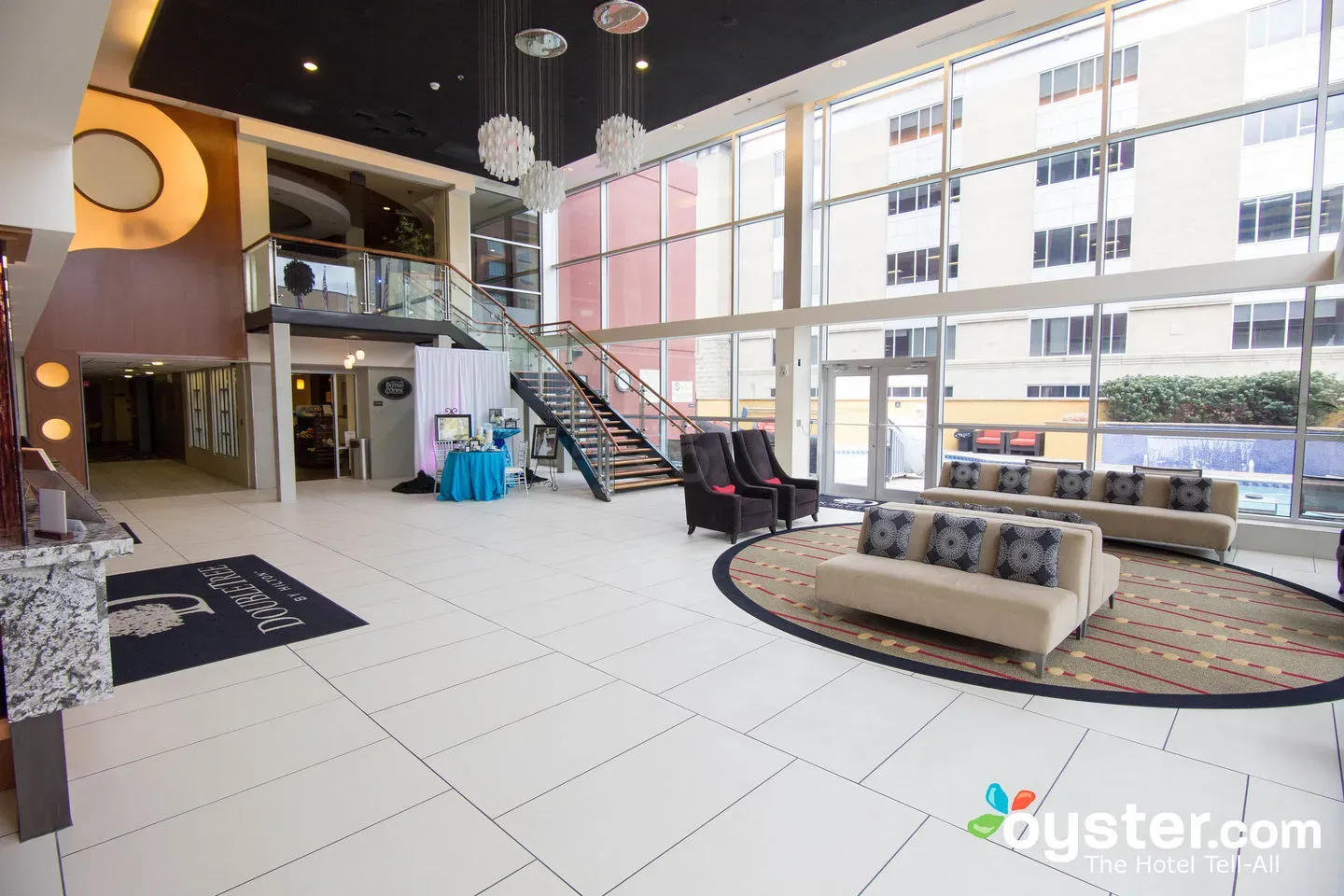 DoubleTree by Hilton Hotel Chattanooga Downtown Review: What To REALLY ...