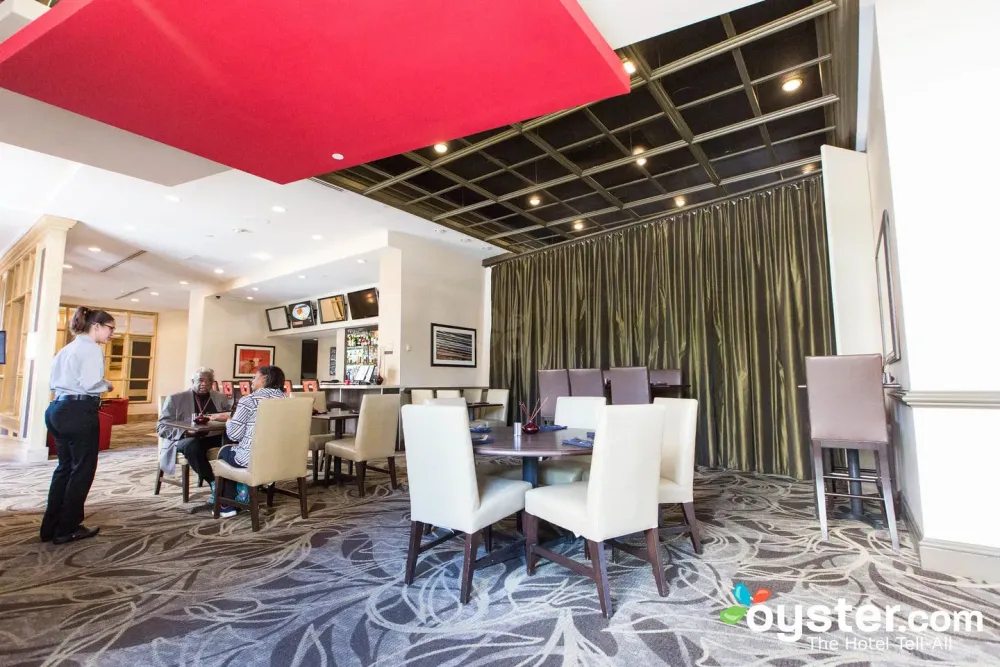 DoubleTree Suites by Hilton - Austin Review: What To REALLY Expect If ...