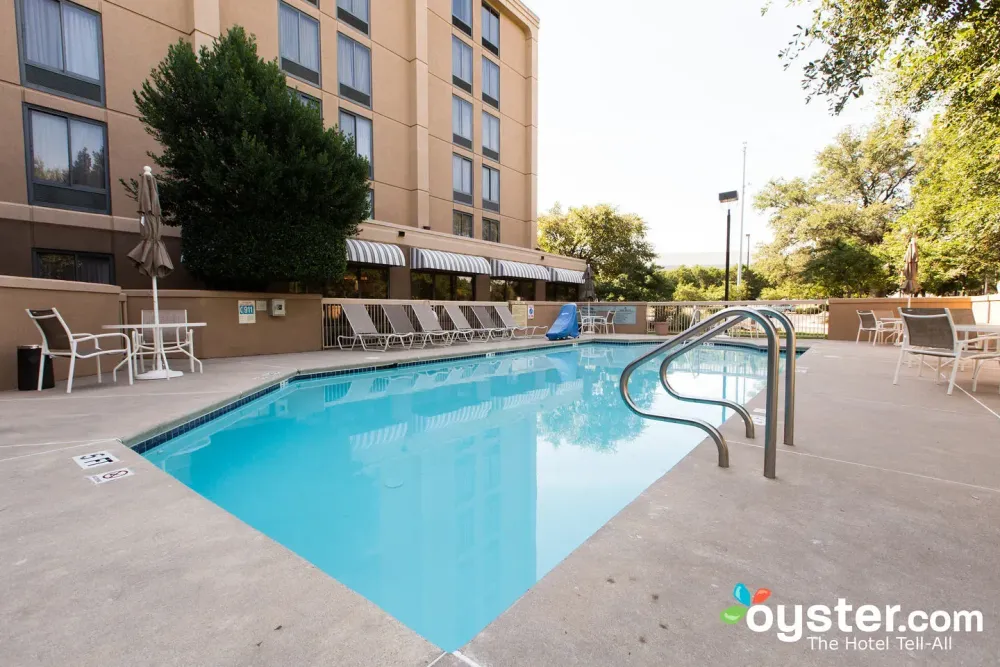 Hampton Inn Austin - Arboretum Northwest Review: What To REALLY Expect ...
