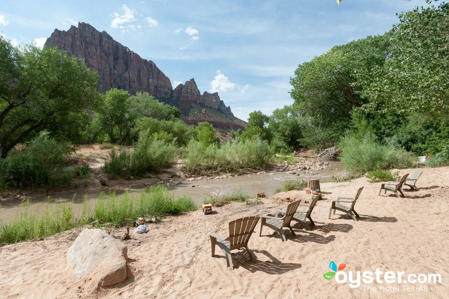 Cliffrose Review: What To REALLY Expect If You Stay