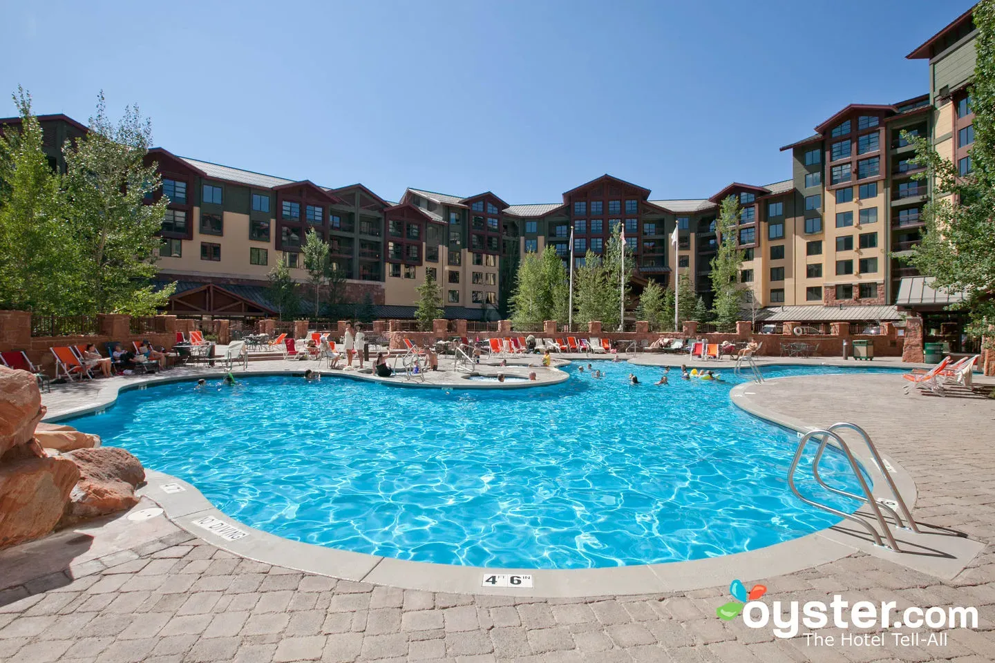 Grand Summit Hotel Review: What To REALLY Expect If You Stay | Oyster.com
