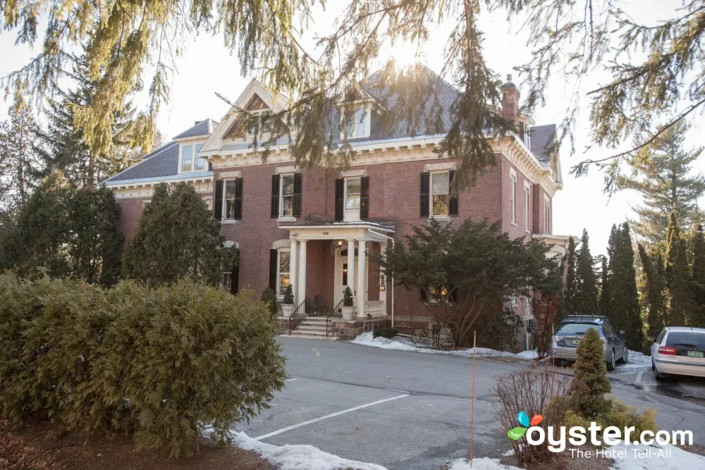 Burlington Hotels & Resorts | Oyster.com Hotel Reviews