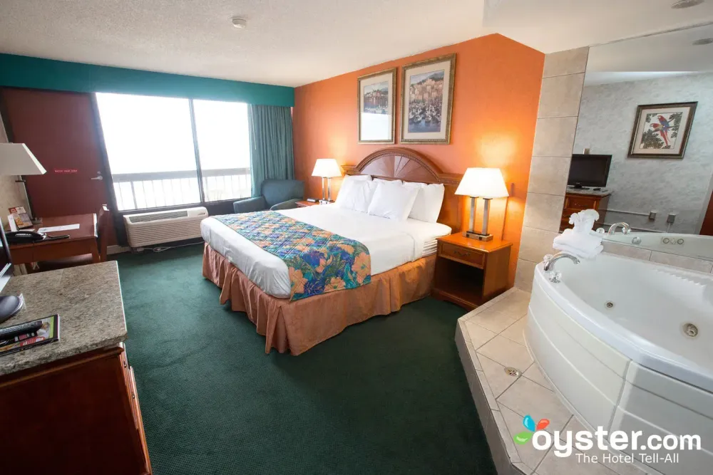 The Breakers Resort Inn Review: What To REALLY Expect If You Stay