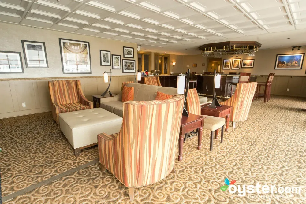 Madison Concourse Hotel and Governor's Club Review: What To REALLY ...