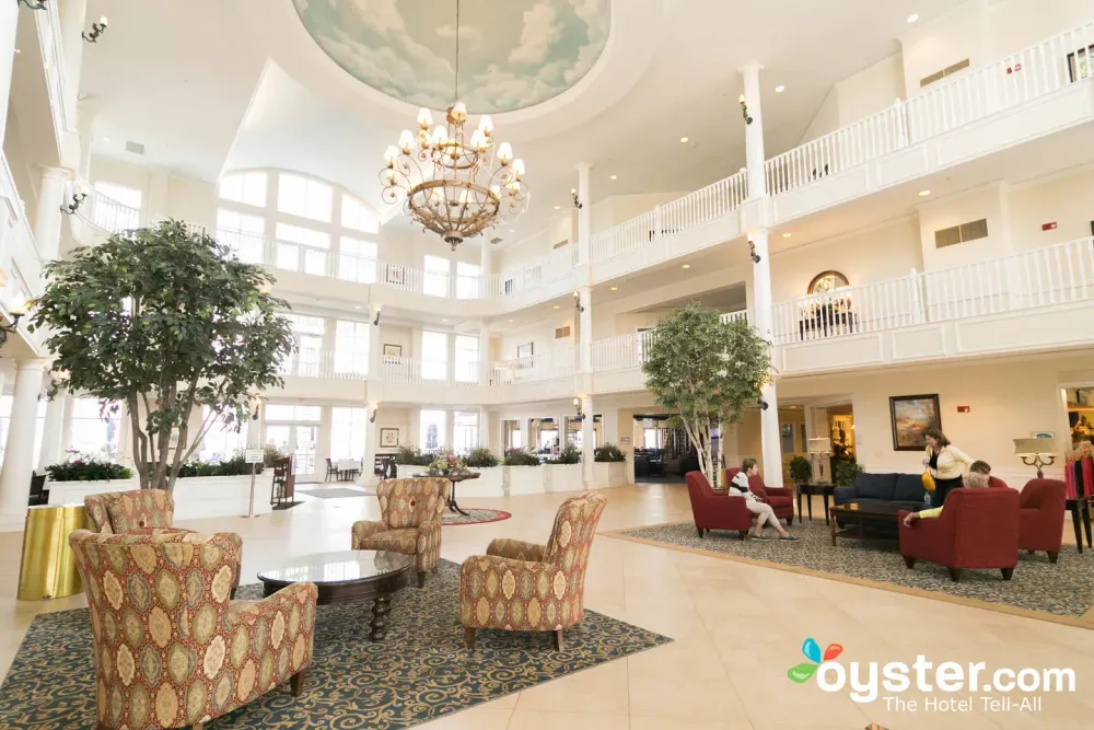 Blue Harbor Resort Review: What To REALLY Expect If You Stay