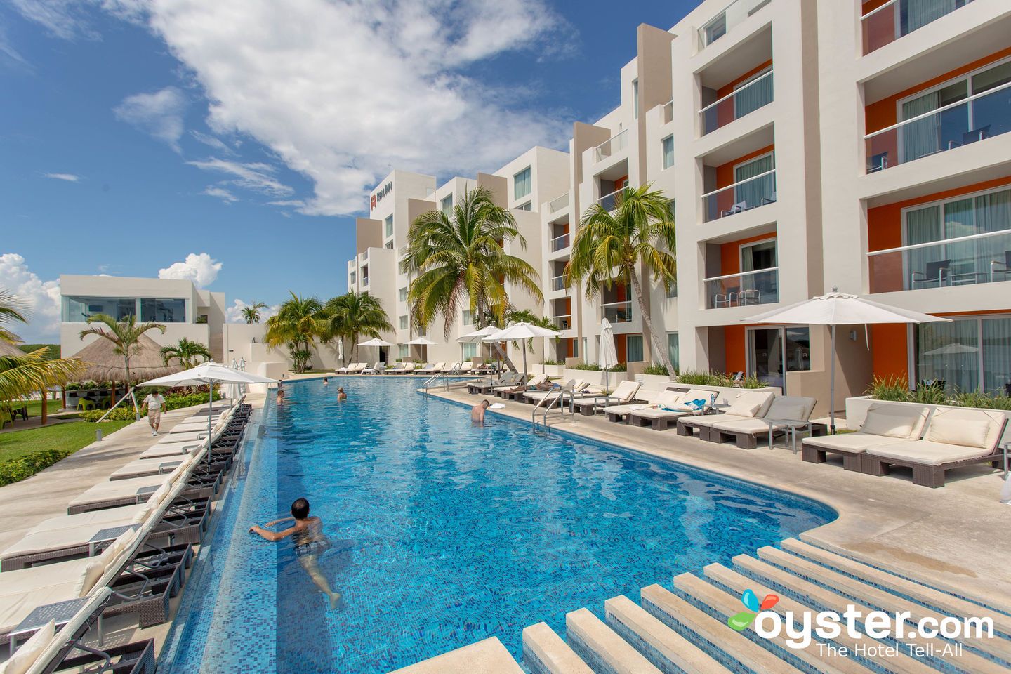 The Best Value Hotels in Cancun's Hotel Zone | Oyster.com