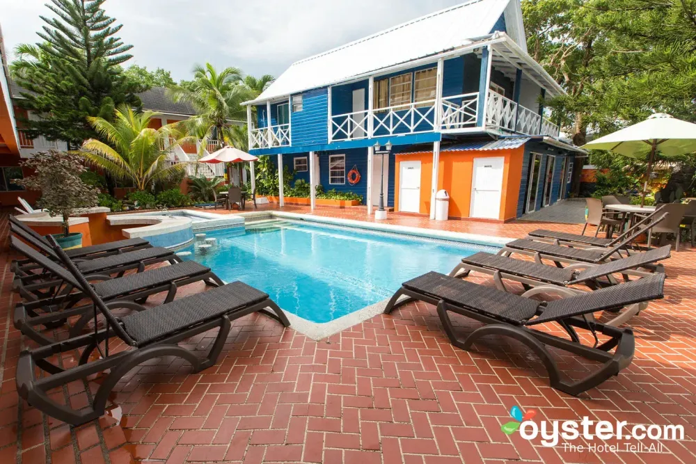 Sunset Hotel Review: What To REALLY Expect If You Stay