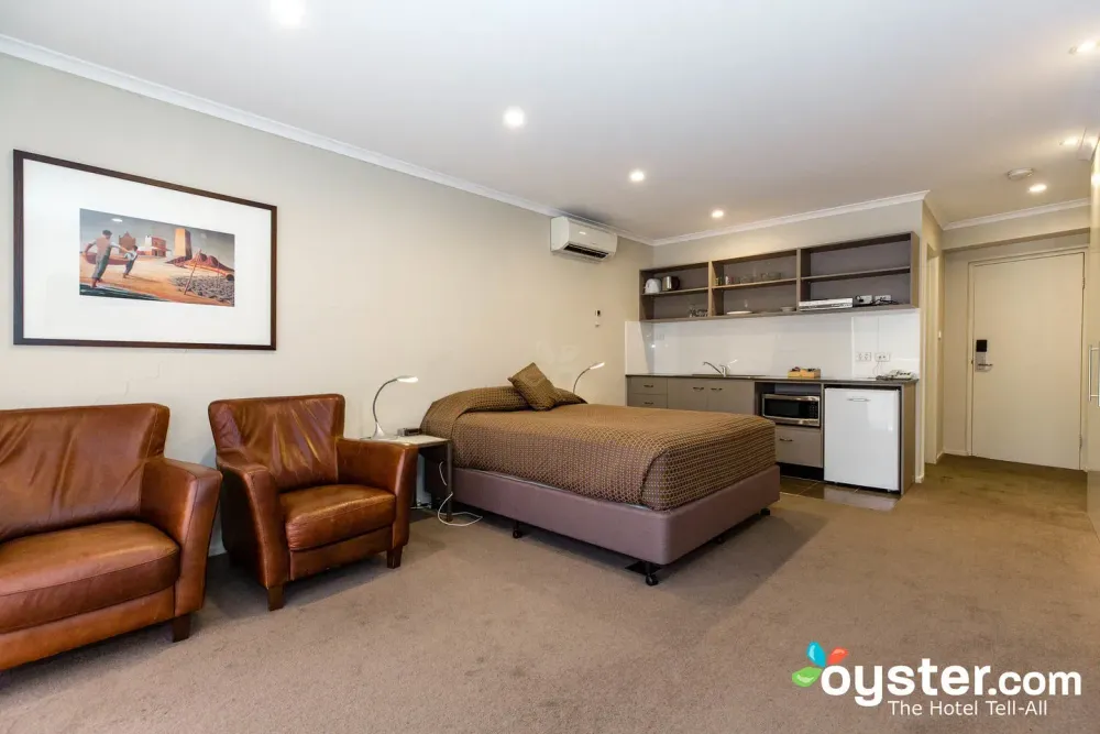 Forrest Hotel And Apartments Review: What To REALLY Expect If You Stay