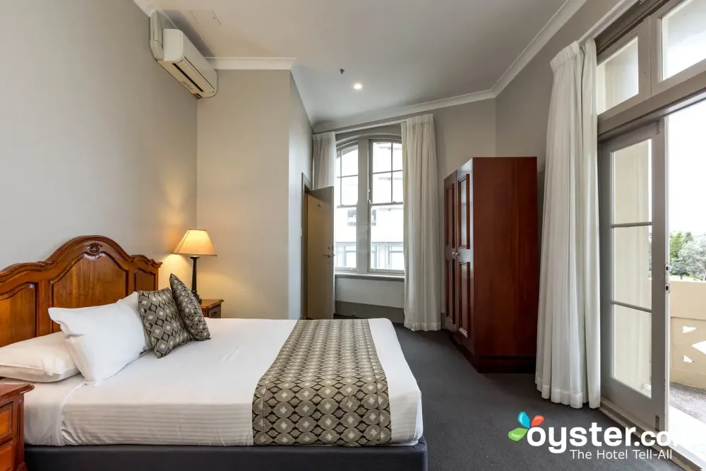 Bondi Hotels & Resorts | Oyster.com