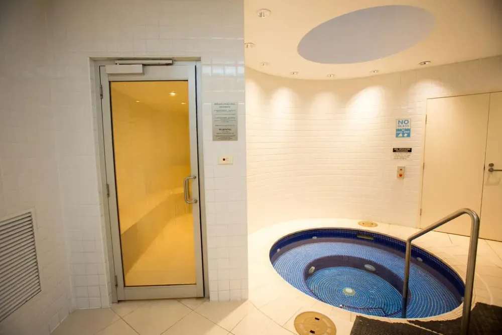 Radisson Blu Plaza Hotel Sydney | Oyster.com Hotel Photos