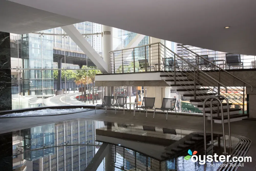 Pullman Quay Grand Sydney Harbour Review: What To REALLY Expect If You Stay