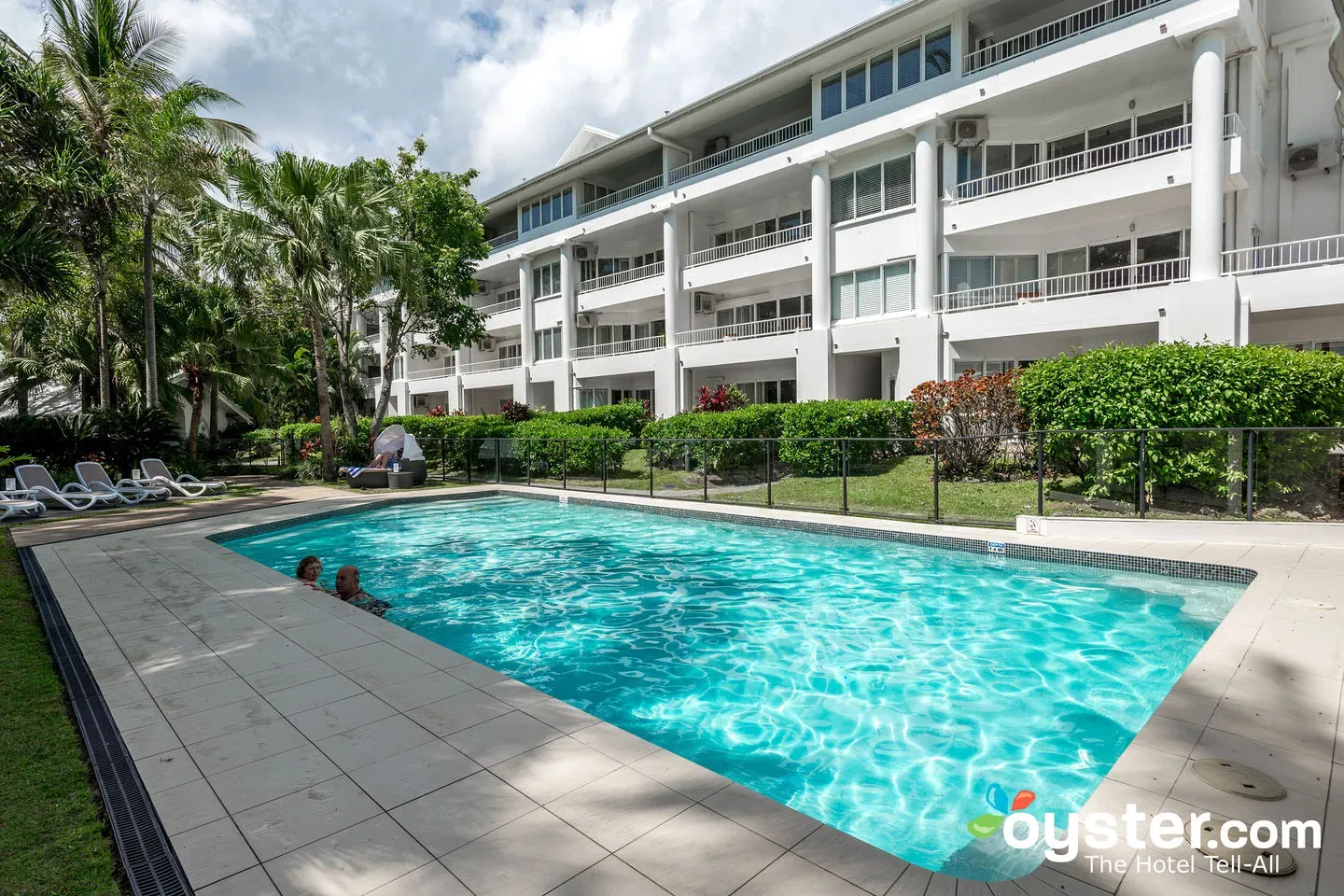 Alamanda Palm Cove by Lancemore Review: What To REALLY Expect If You ...