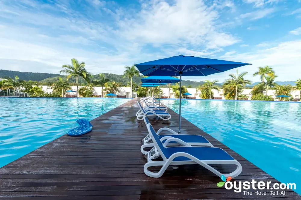 Pool Resort Port Douglas Review: What To REALLY Expect If You Stay