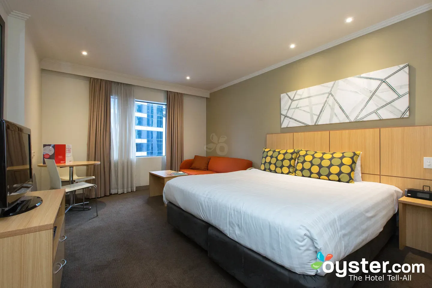Travelodge Hotel Melbourne Southbank Review: What To REALLY Expect If ...