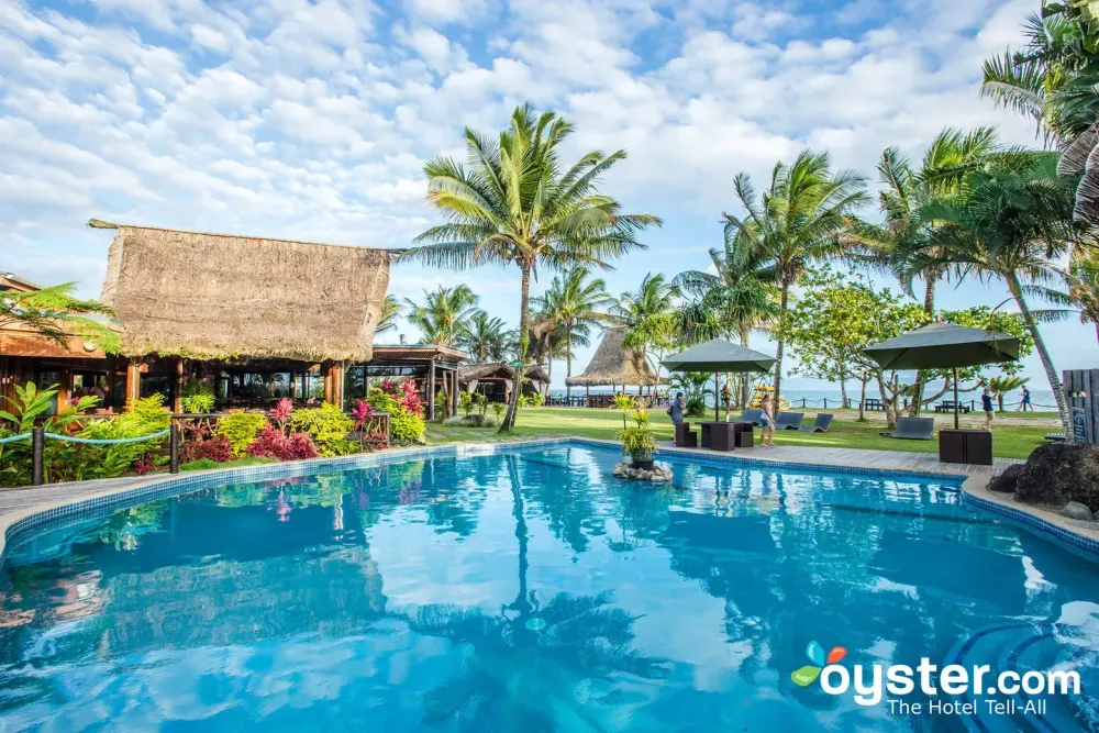 Uprising Beach Resort Review: What To REALLY Expect If You Stay