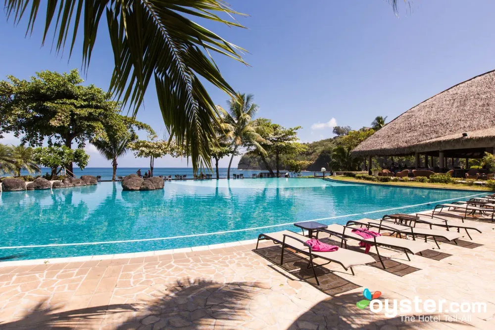 Tahiti Pearl Beach Resort Review: What To REALLY Expect If You Stay